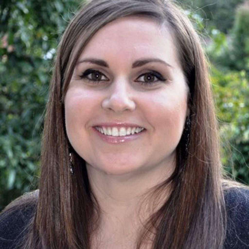 Tina Snerling - EK Books